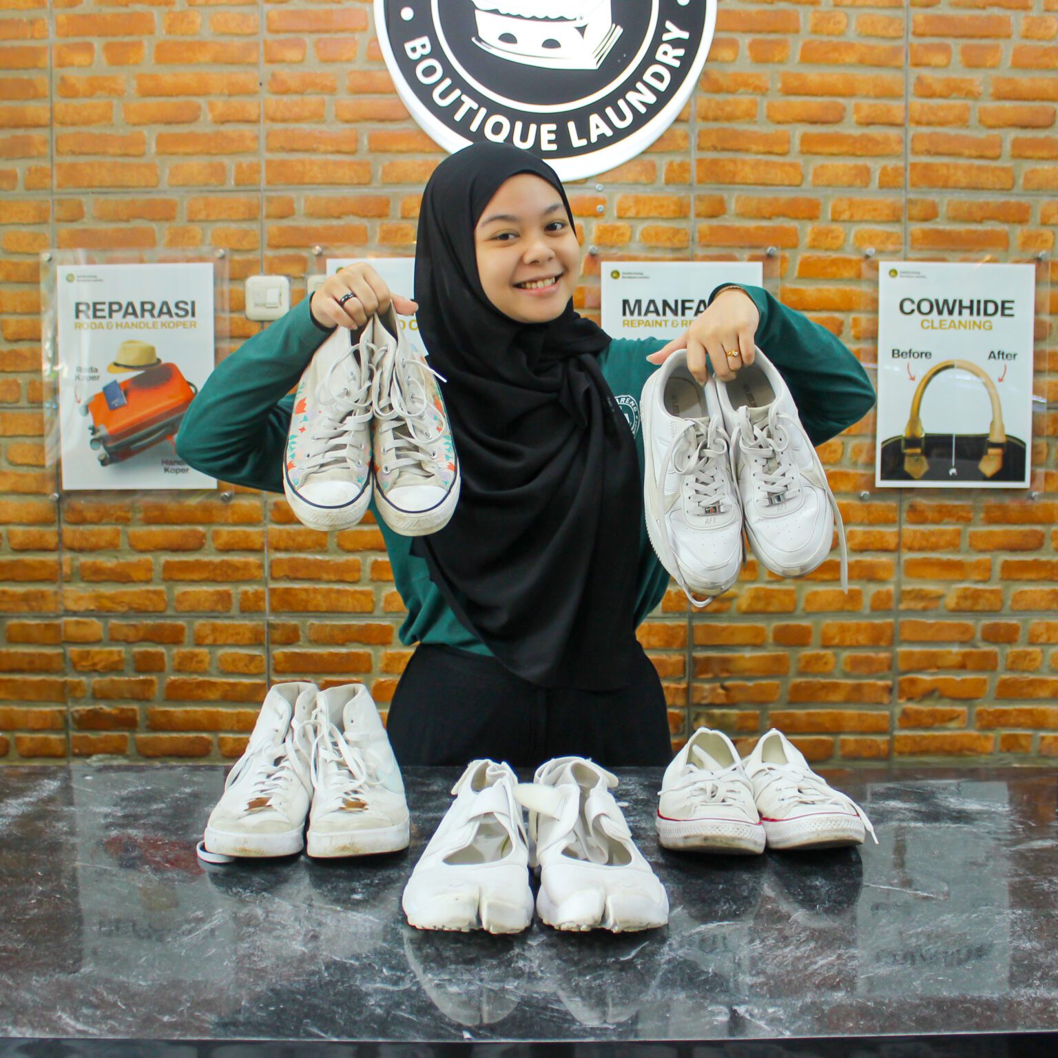 Cara Mencuci Sepatu Putih yang Tepat: Panduan Praktis